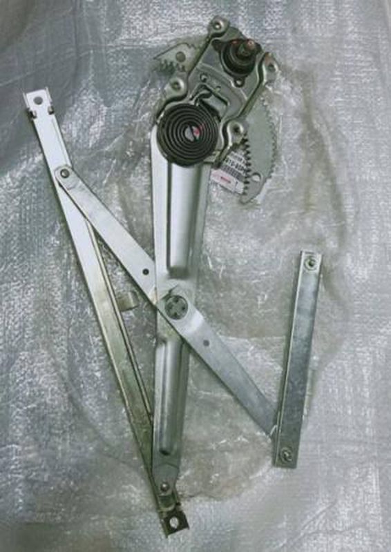 Window Regulator Kijang KF40