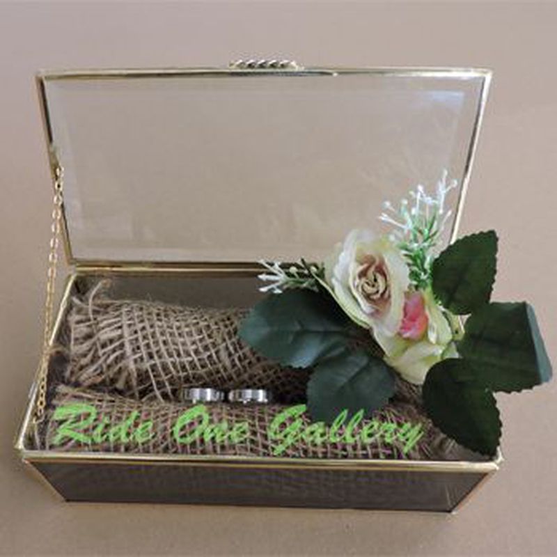 Kotak simpan flashdisk pulpen atau box tempat perhiasan Jawelry alas ...