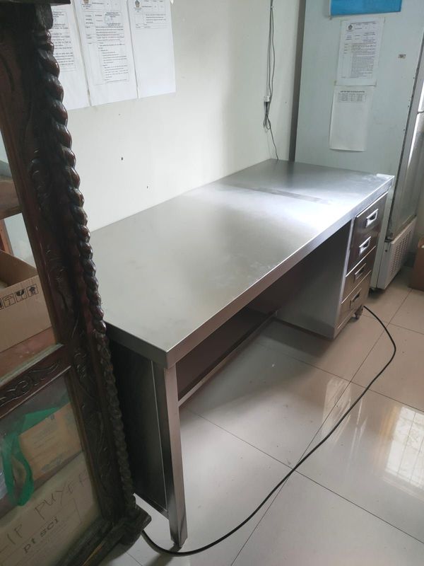MEJA STAINLESS STEEL 201