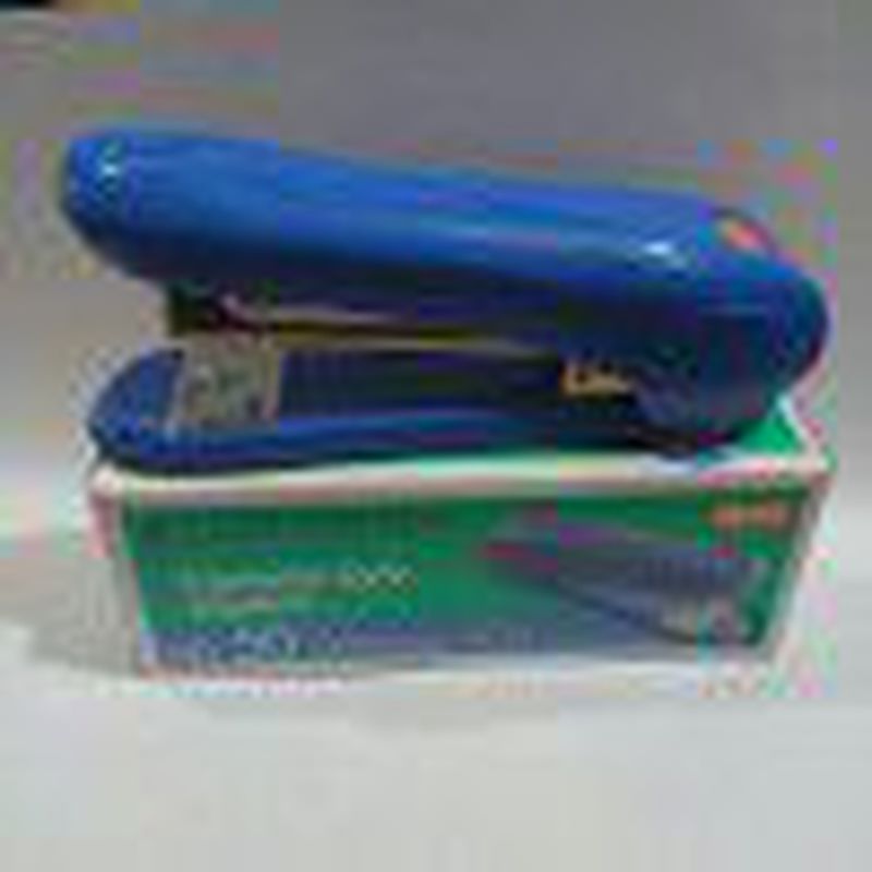 Staples Besar Max HD-50 - Biru