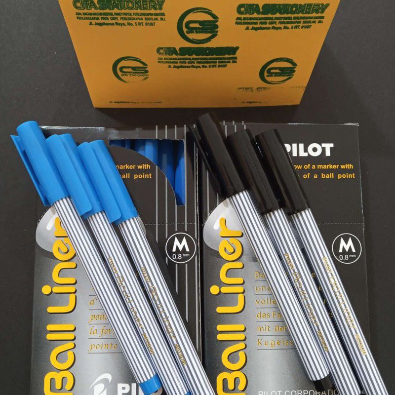 Pulpen Pilot Ball Liner 0,8 mm (Per Pack) - Hitam