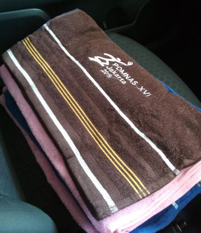 Handuk Ukuran Sedang