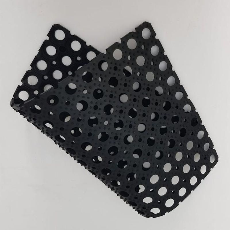 Keset Karet Hitam Lubang