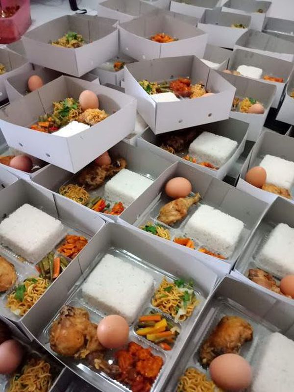 Makanan dan minuman rapat