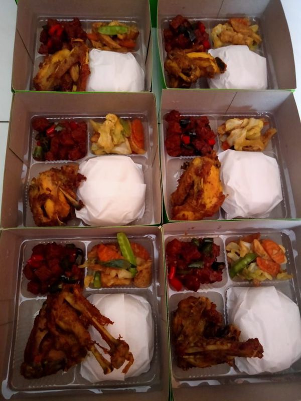 Paket Ayam Kampung