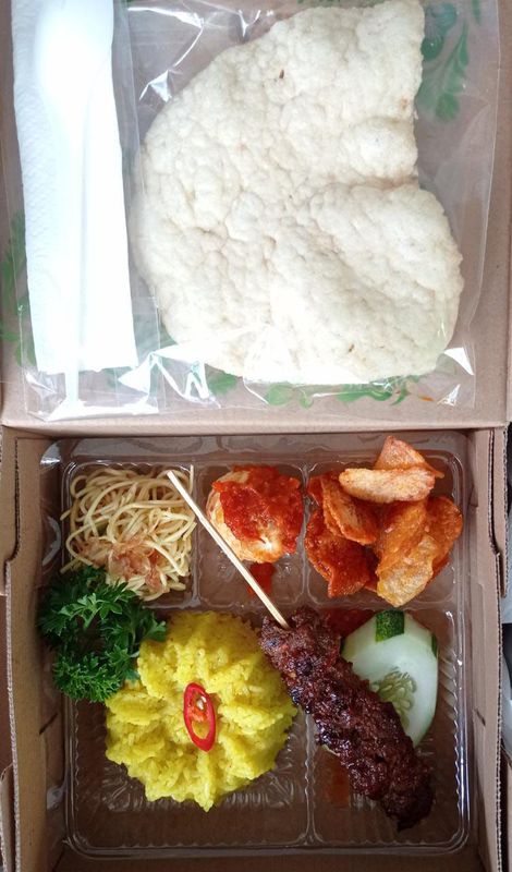 NASI KOTAK