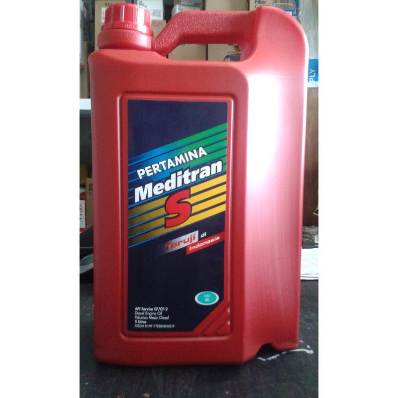 Oli SAE 40 motor diesel