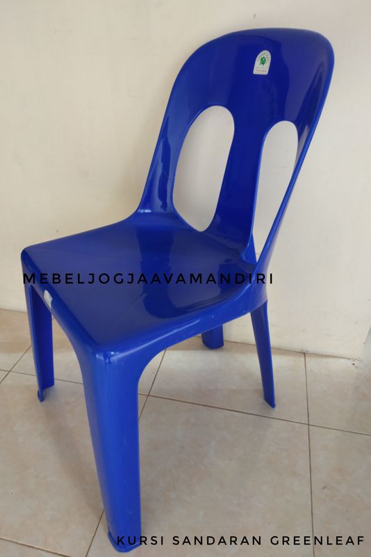 Kursi Plastik Sandaran