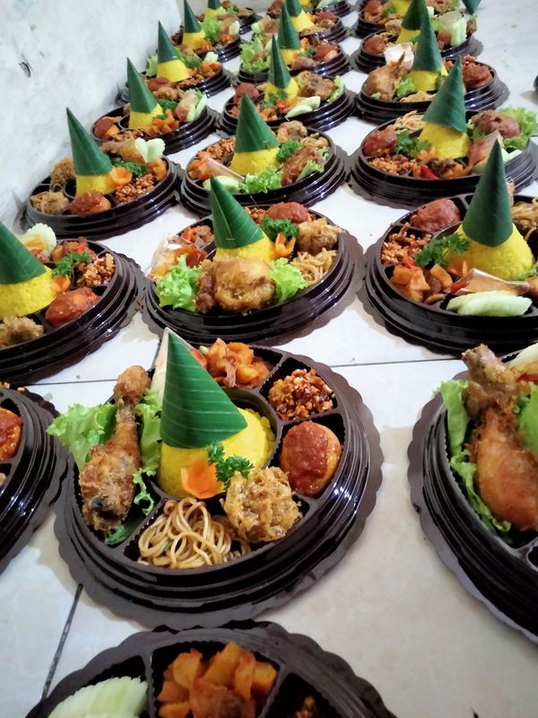 Tumini (Tumpeng Mini)