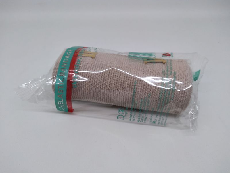 High Elastic Bandage / Perban Elastis Ukuran 10 x 4,5 m