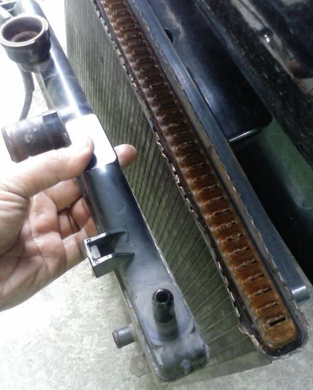 Jasa Service Radiator Cup Tabung Air Atas ( Upper Tank) Toyota Vios