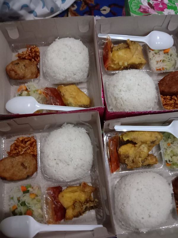 Paket Nasi Mix Ayam Kampung - Ayam Bakar Ilon