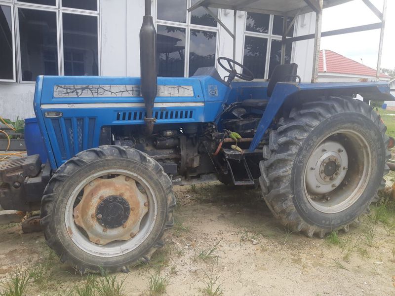 Jasa Pemeliharaan Alat Pertanian (Traktor)