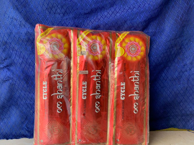 Dupa Cycle Om Shanthi Flora Bathi 1 Pack isi 6 Bungkus