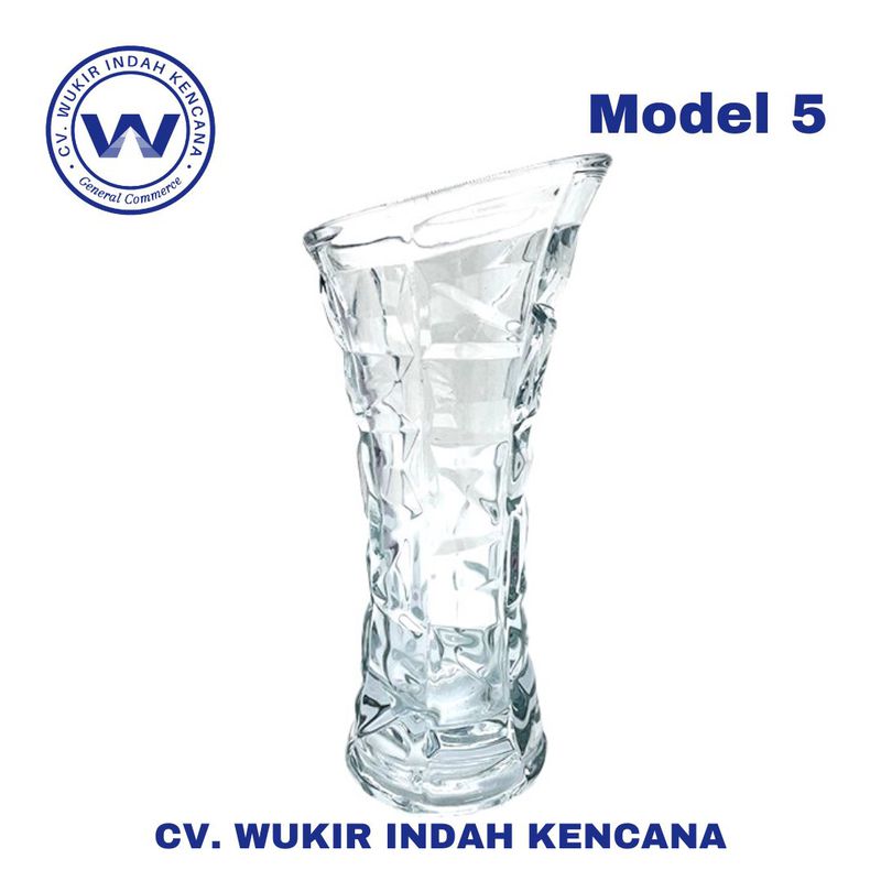Vas Bunga Kaca Model 5 Tinggi 18.5cm