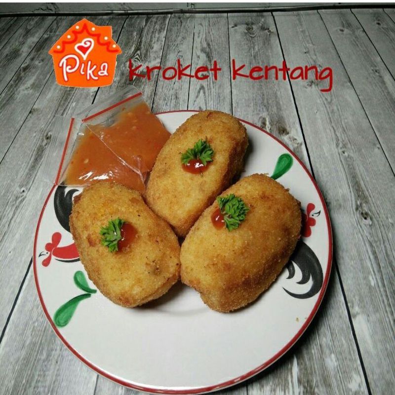 kue isi 3 + air mineral 600ml