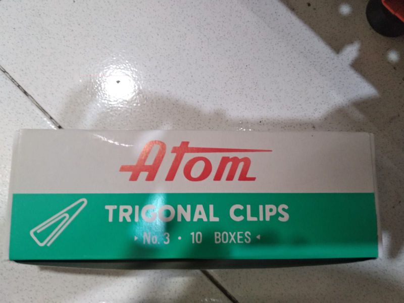 Paper Clip Atom No. 3