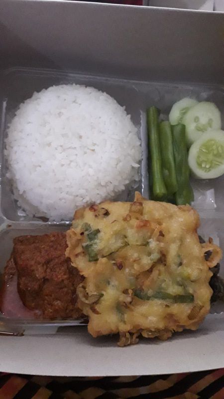 Nasi Box Rendang - Sedang