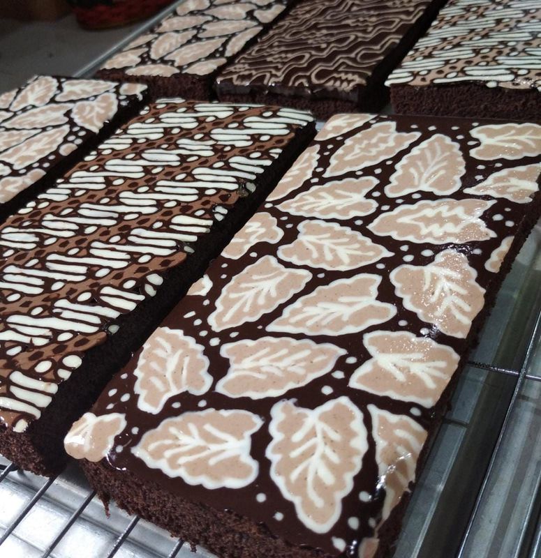 Brownies Batik Loyang 11x22cm
