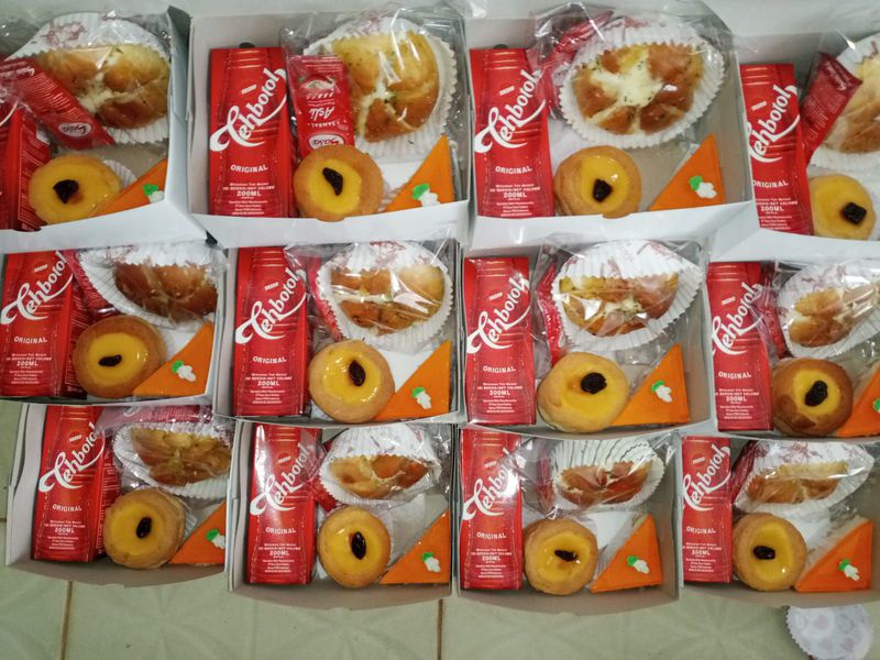 Snack Box by Takatsy Cake and Food - Paket 3