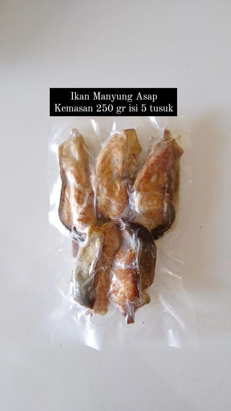 Ikan Manyung Asap