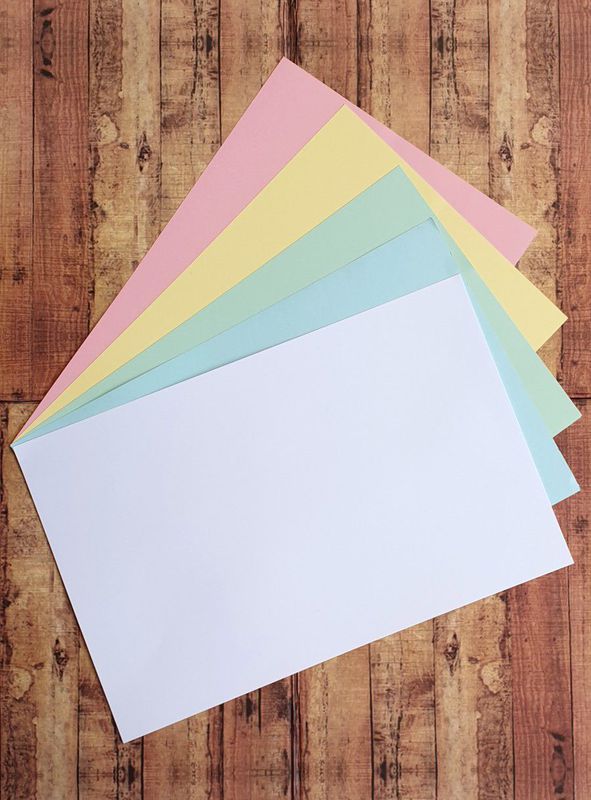 Kertas Cover Warna Muda