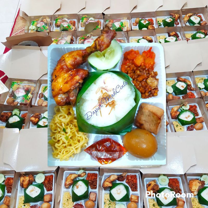 Paket 2 Nasi Uduk +buah
