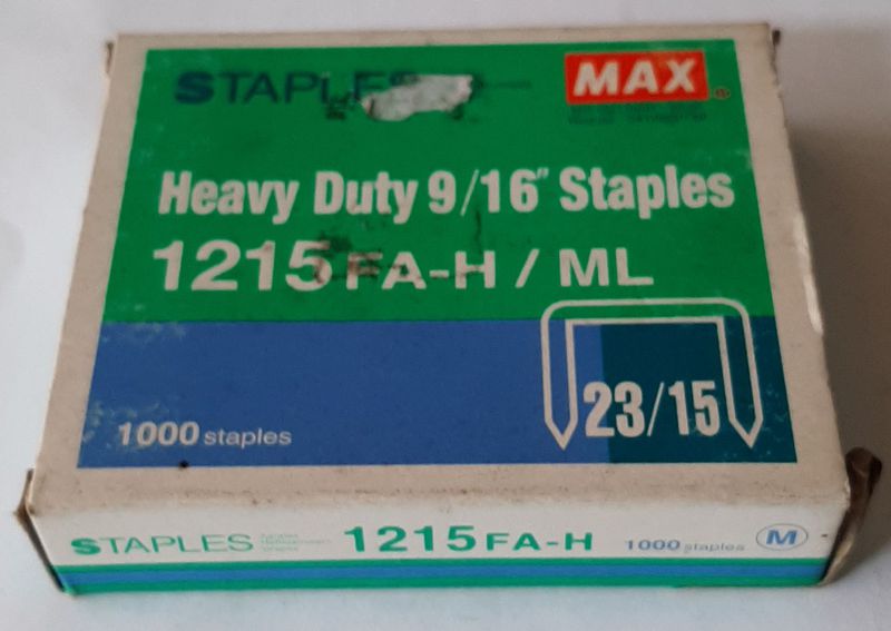 ISI STAPLER MAX 1215