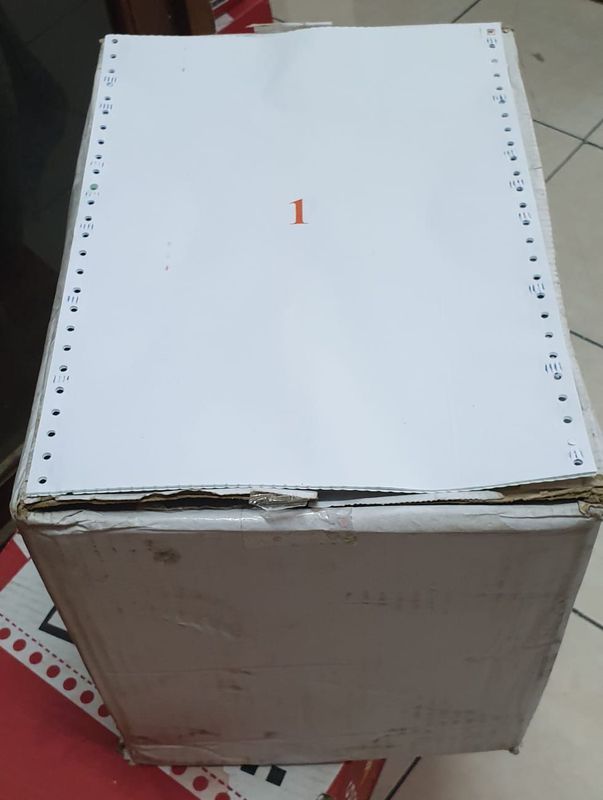 Kertas Continuous Form 9,5 X 13,6 ply,( Angka 1,2,3,4,5 )