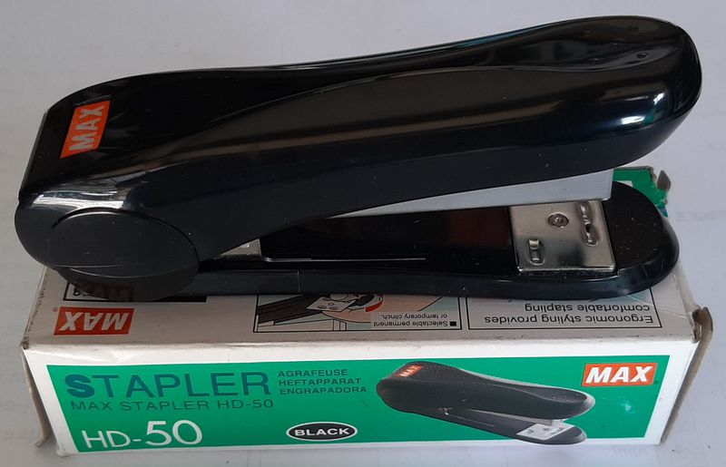 STAPLER MAX HD-50 - Abu-Abu