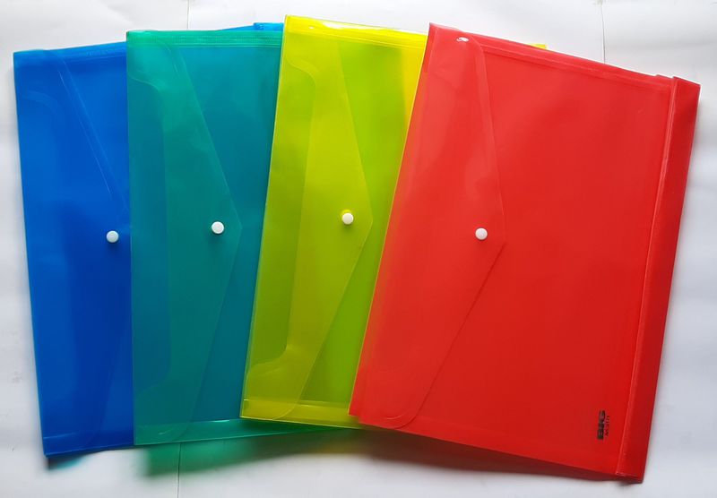 MAP PLASTIK KANCING 1