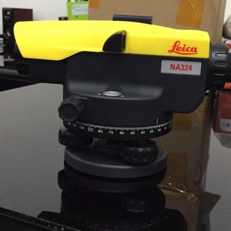Automatic Level Leica NA324