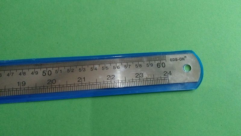 PENGGARIS BESI 60 CM