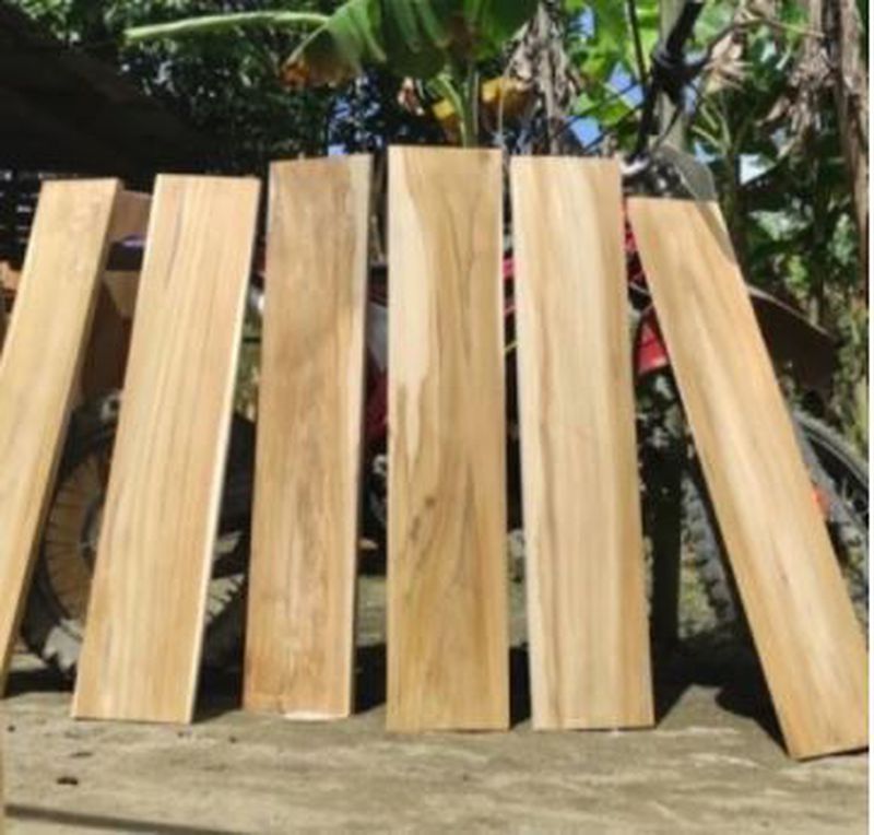 Kayu Jati 200 x 120 x 4