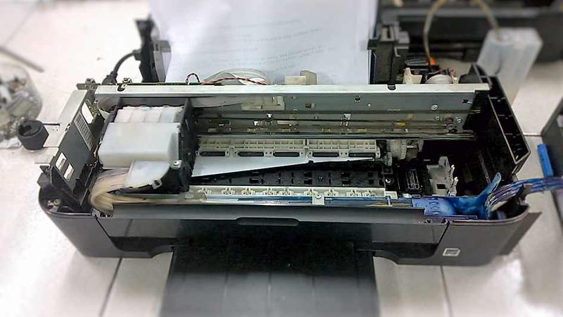 Perbaikan printer Epson : tidak bisa tarik kertas, head buntu