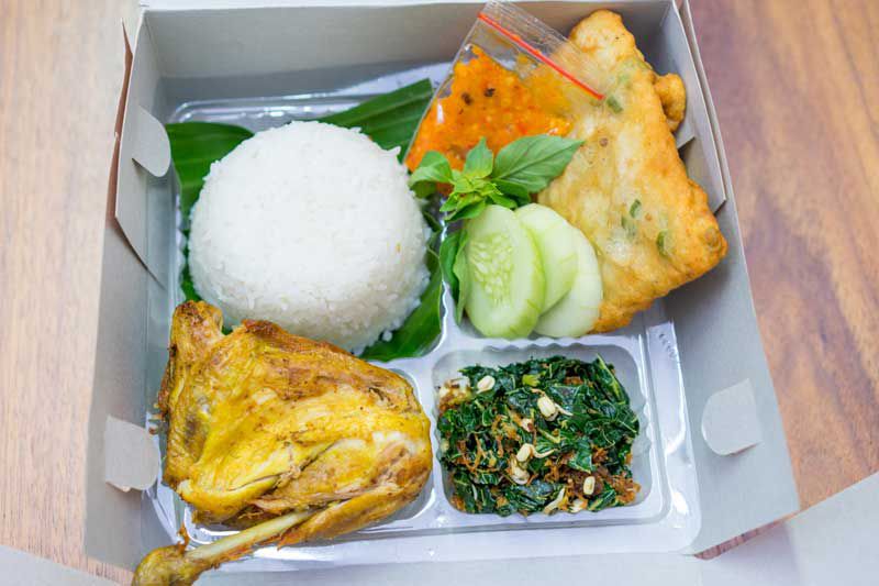 PAKET NASI BOX A