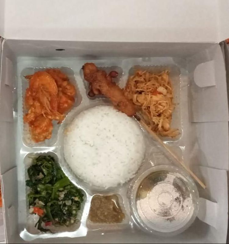 Nasi kotak gerang asem bara dana