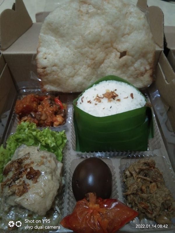 Nasi Gudeg Komplit