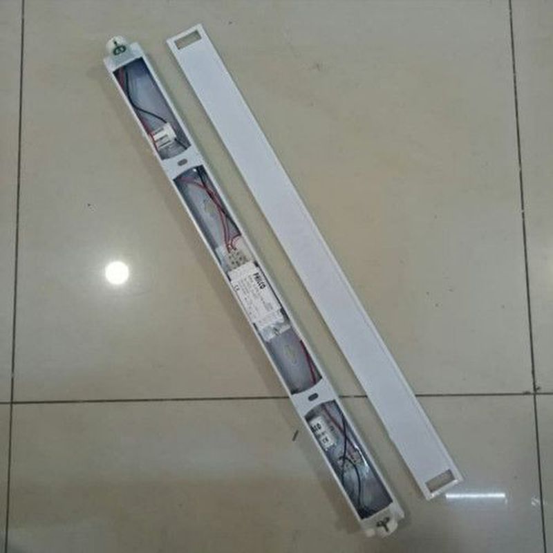 Box Lampu TL LED 8 Watt