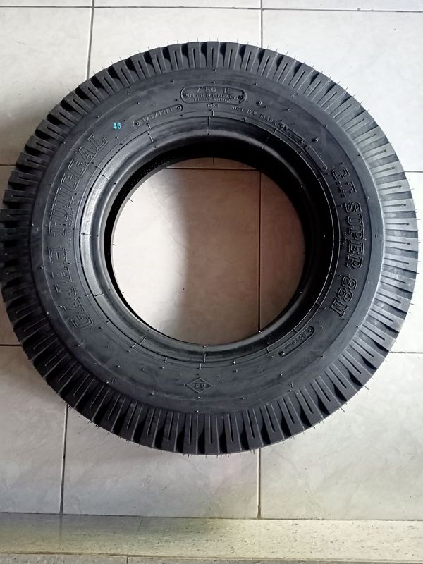 Ban Luar GT 750 x 16