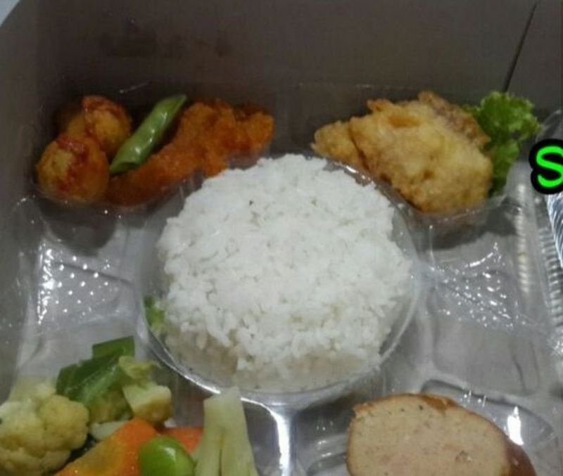 NASI BOX Paket C - NASI MERAH
