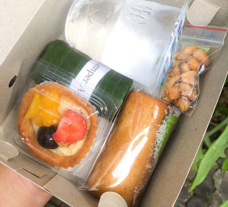snack box jajan basah