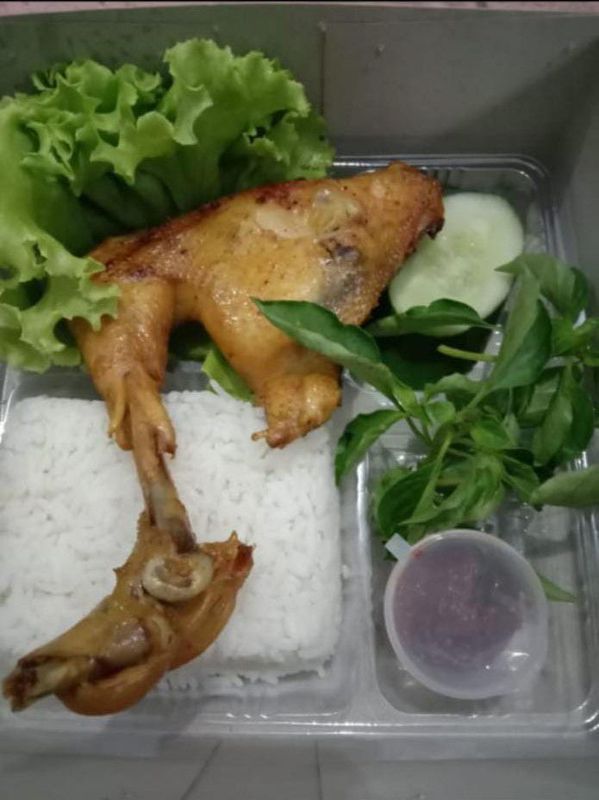 Paket nasi 2