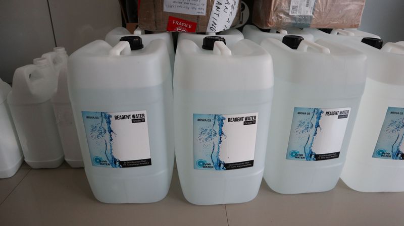 Reagent Water Grade 3 / Aquades (20 Liter)