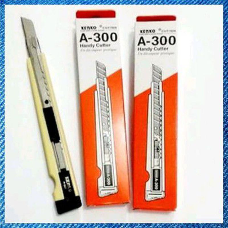 Pisau Cutter Kenko A300