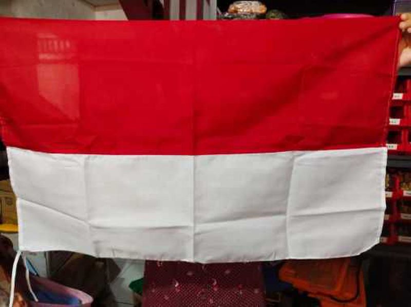 BENDERA MERAH PUTIH 110 X 60
