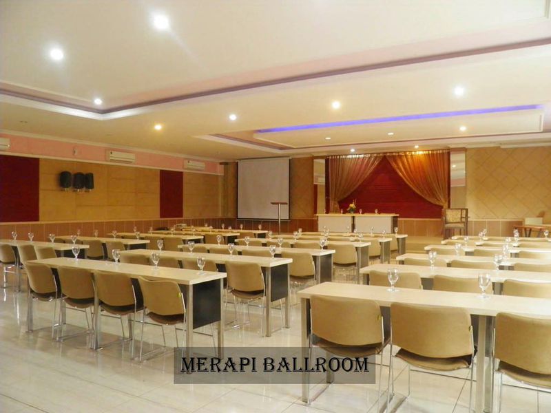 Sewa Merapi Ballroom