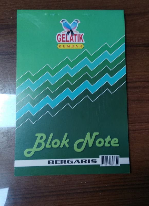 Block Note Gelatik Kembar Ukuran 1/2 Folio Bergaris