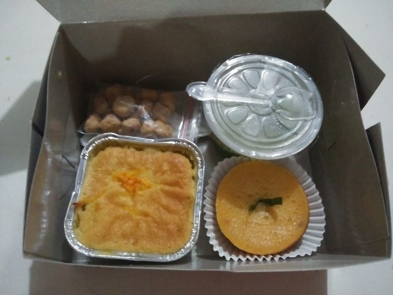 Snack Box 3 kue