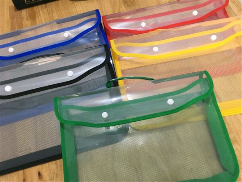 Map Plastik Zipper Bag Kancing